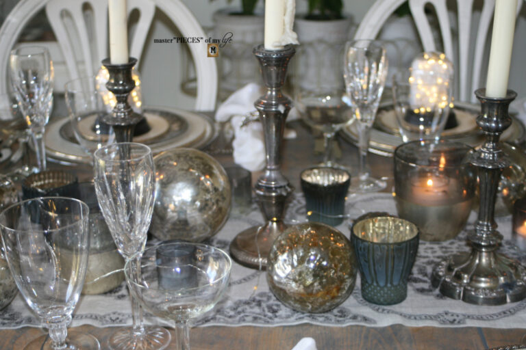 a timely New Year's Eve table with DIY clock plates - Master"Pieces" of ...