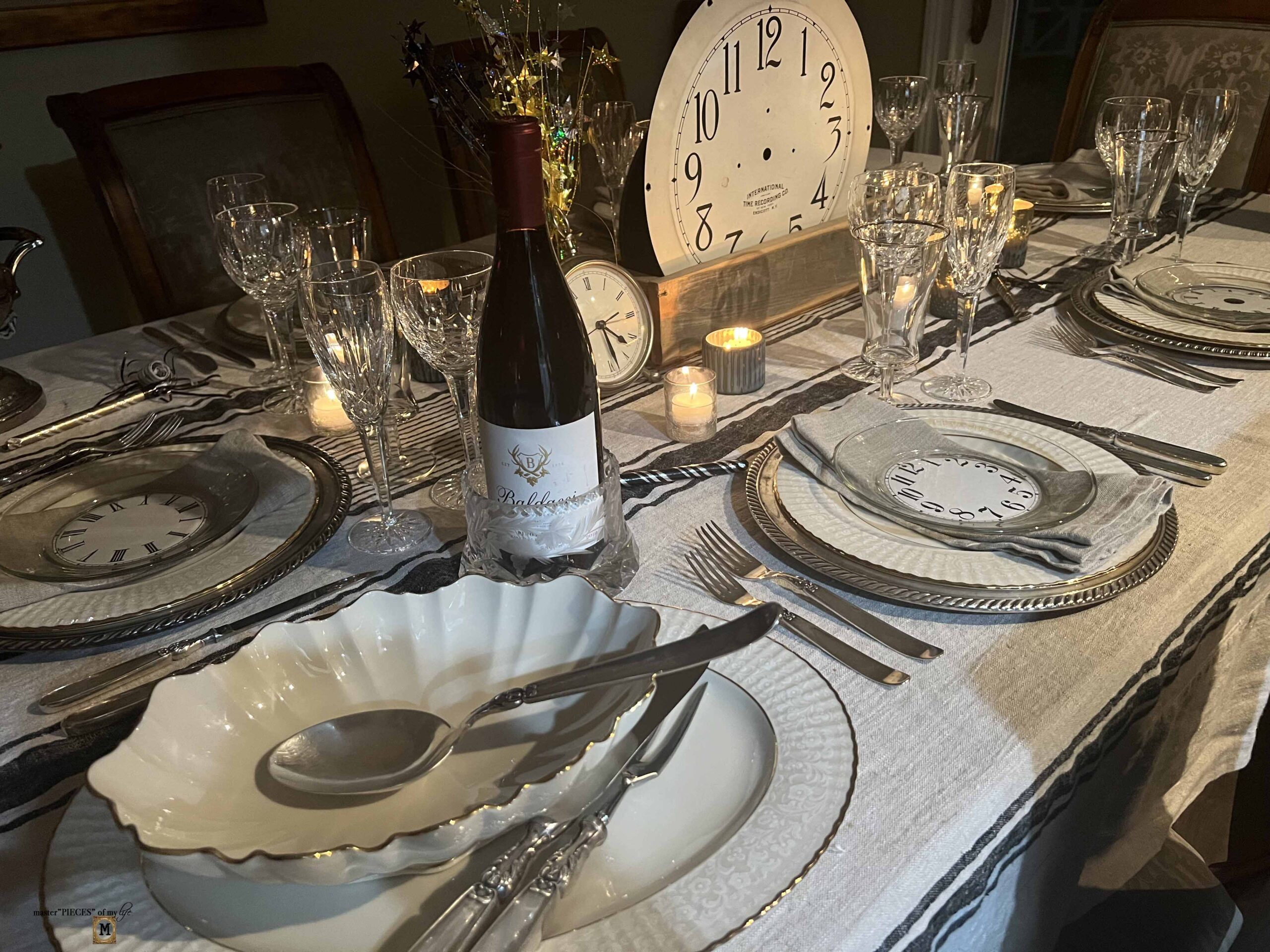 a timely New Year's Eve table with DIY clock plates - Master"Pieces" of ...
