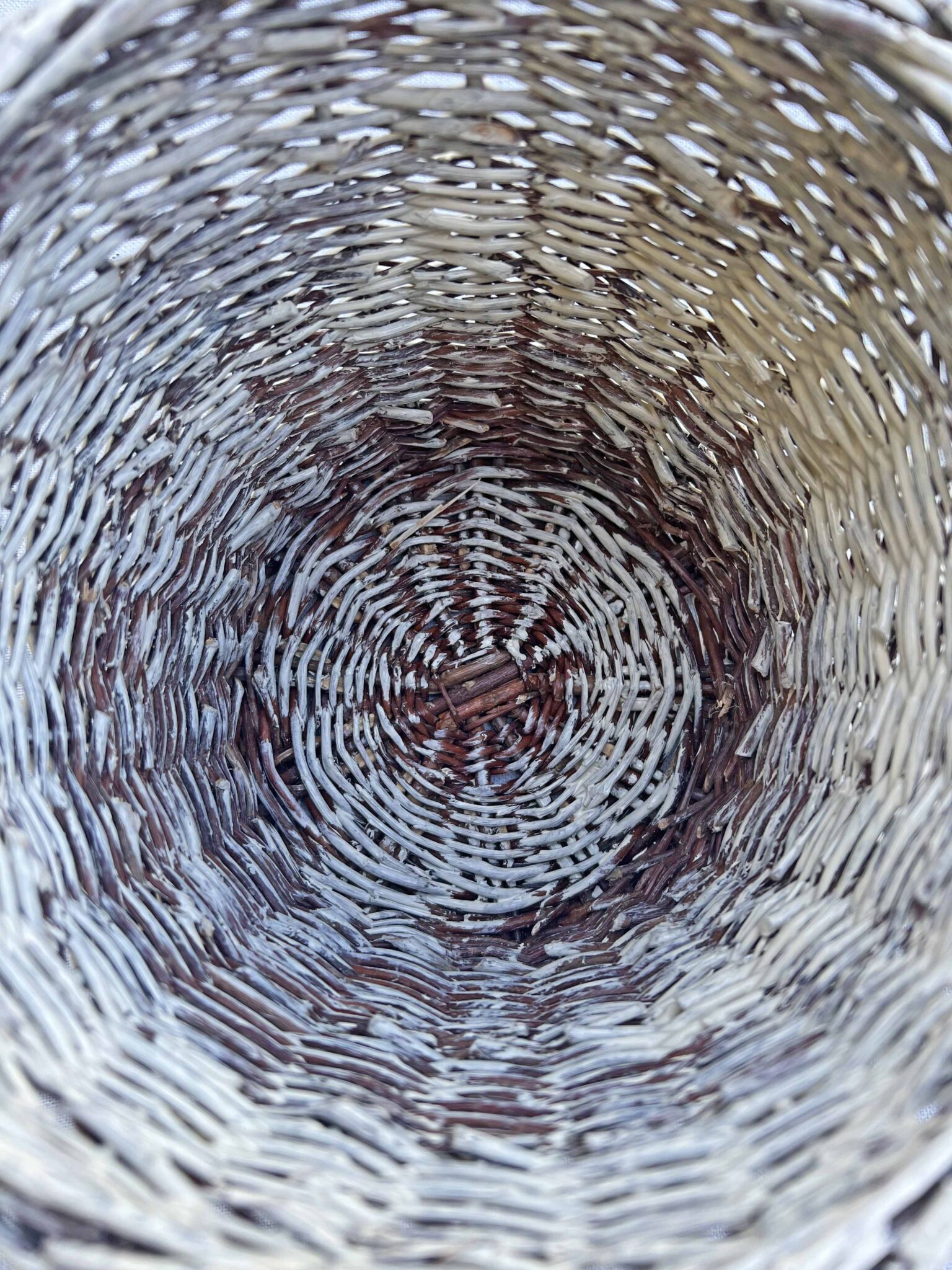 Easy Thrift Store Basket Make-over in 3 Ways - Master"Pieces" of my Life