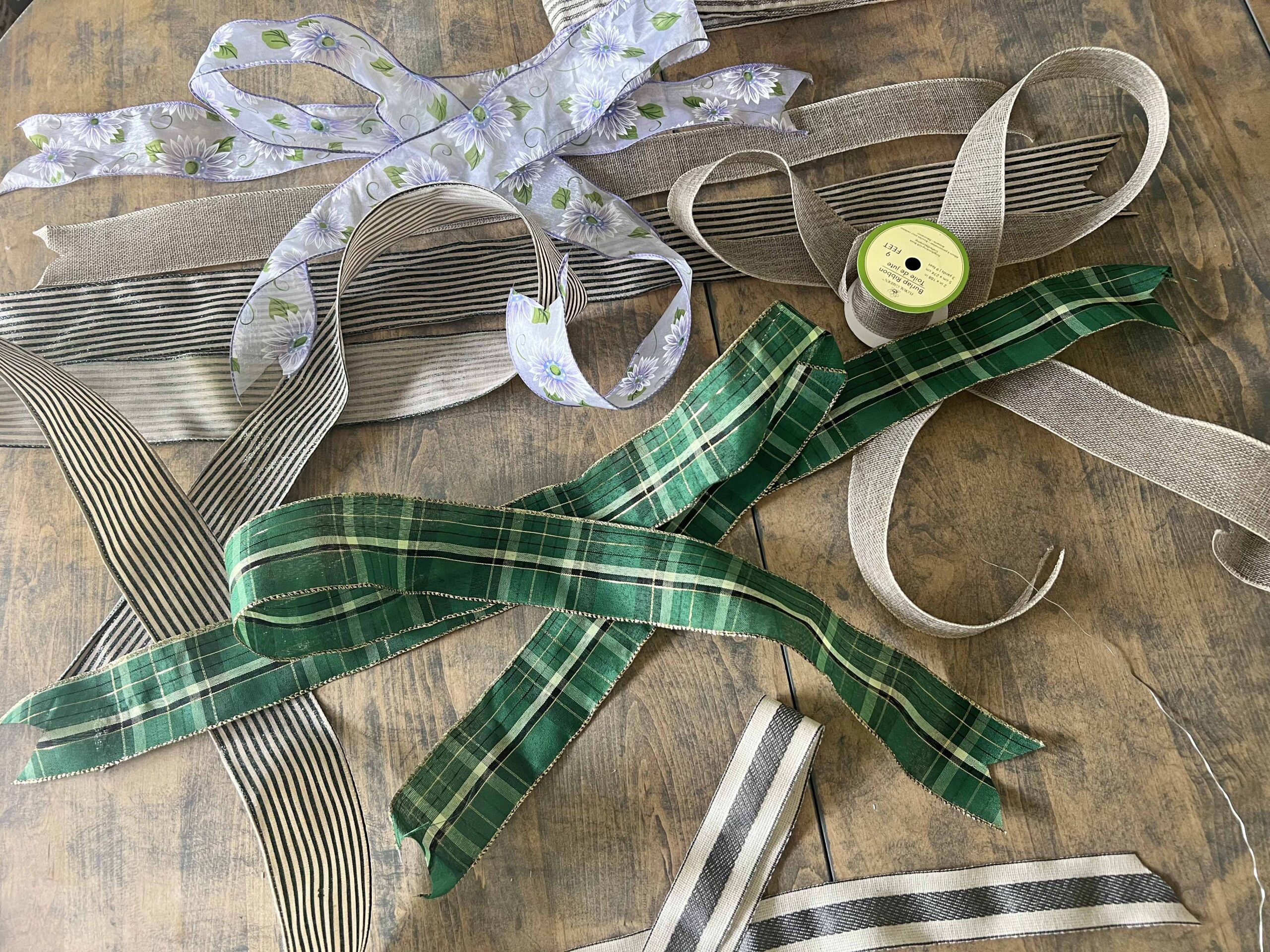 a Bow Tutorial - How to Create the most Fantastic Ribbon Masterpiece ...