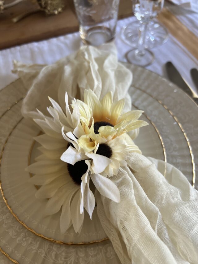 Sunflower Inspired Table Styling with DIY Napkin Rings - Master"Pieces ...