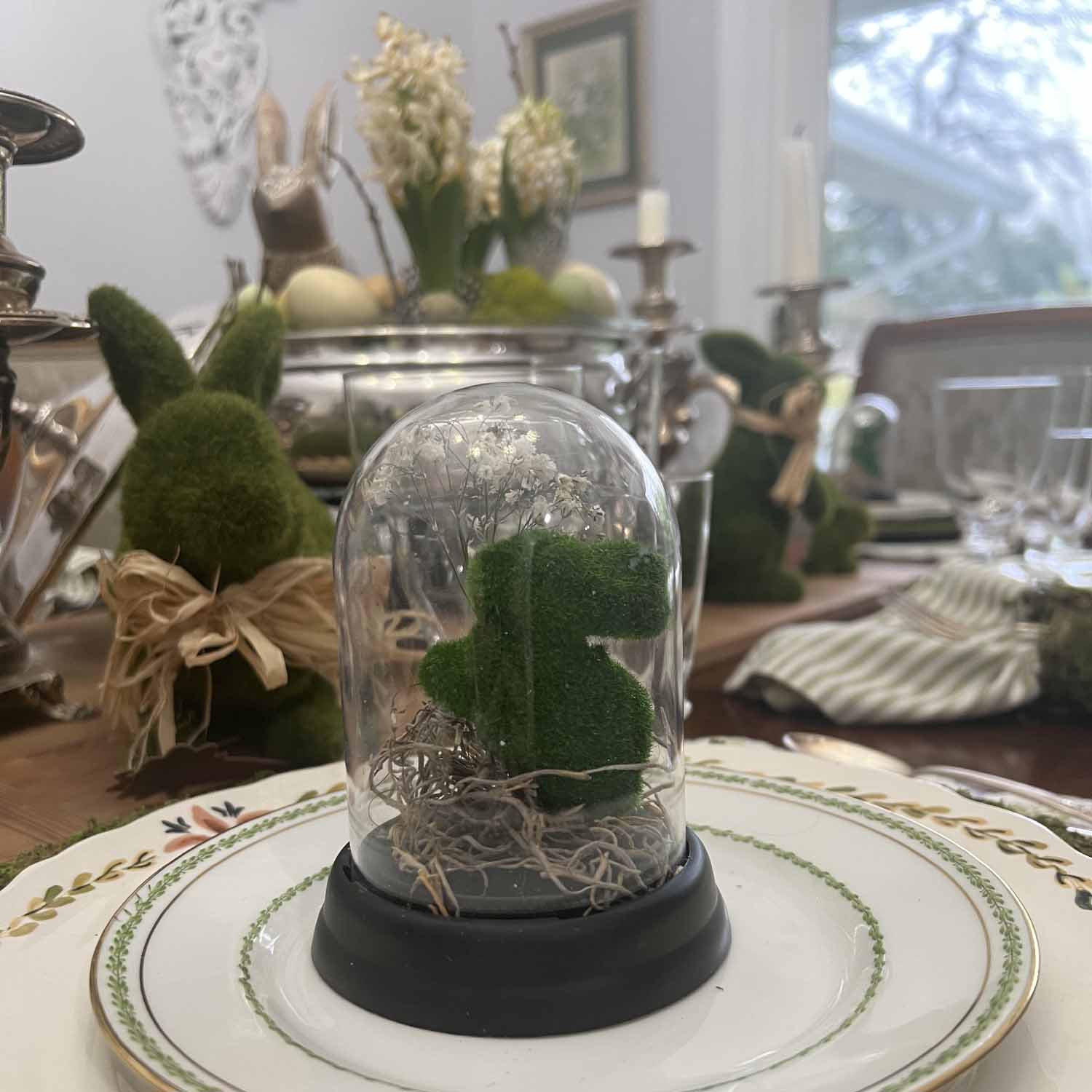 Setting a Moss Bunny Inspired Table Styling - Master"Pieces" of my Life
